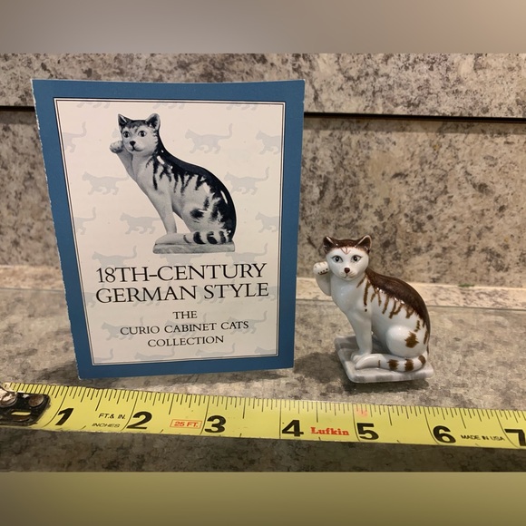 Franklin Mint | Accents | Franklin Mint Curio Cabinet Cat ...